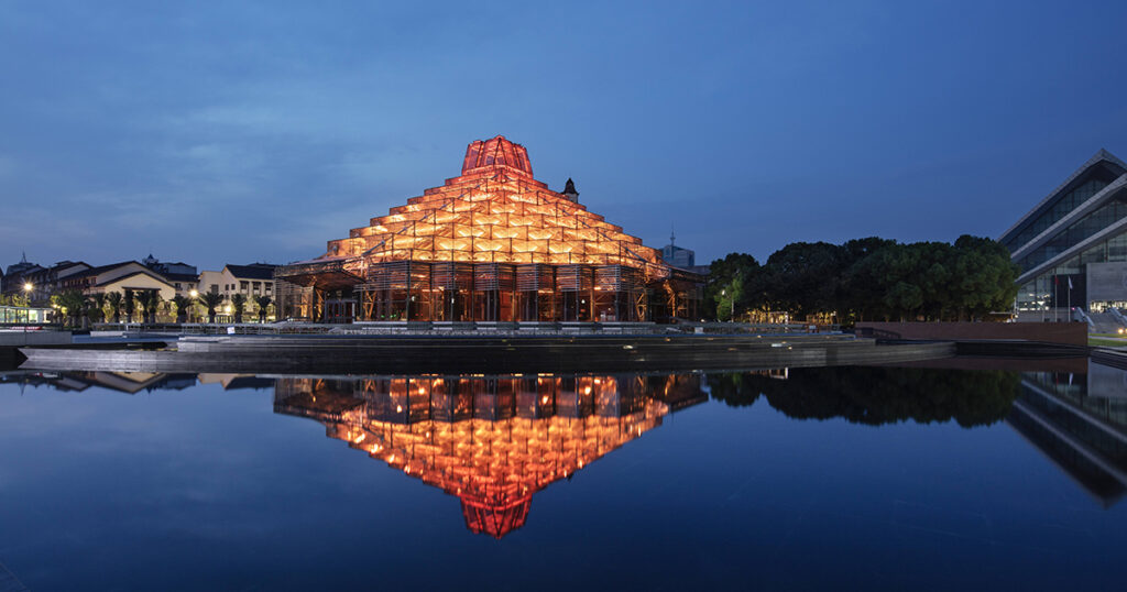 30° North Latitude Exhibition Hall | LIGHTING DESIGN INSTITUTE of UAD ...