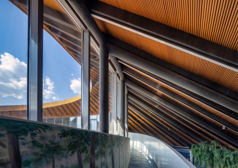 Huanxiu Lake Science Popularization and Education Center design ...
