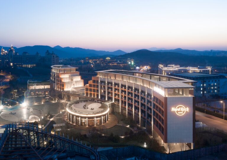 Luneng Dalian Jinshitan Meilihui | DP Architects | World Design Awards ...